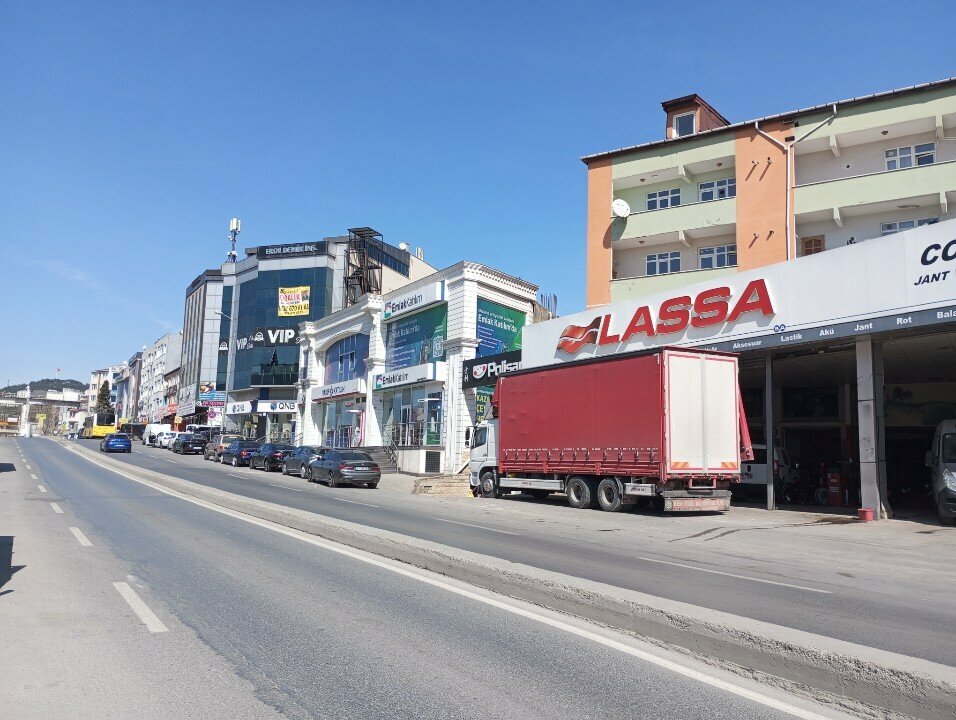 Boya ekipmanları Polisan Yaşar Boya, İstanbul, foto
