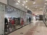 Line Piu (Profsoyuznaya Street No:129А), dış giyim mağazası  Moskova'dan
