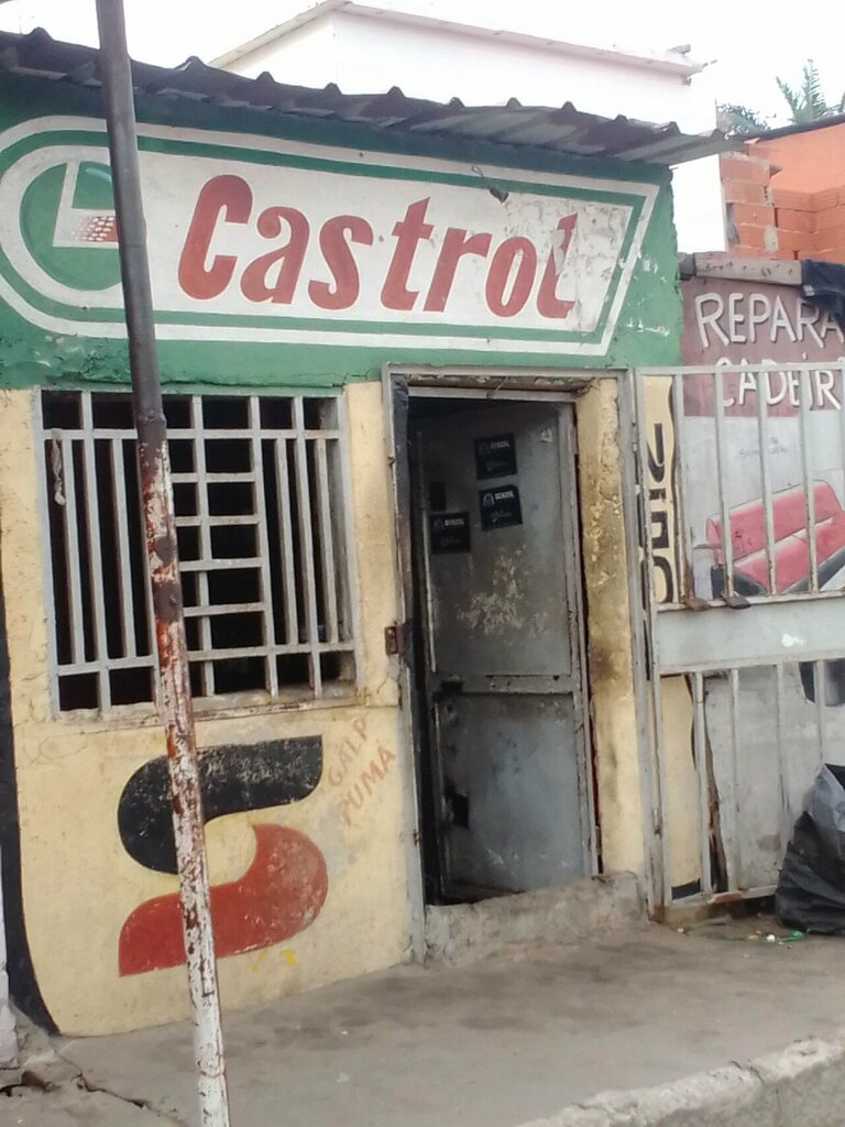 Yağlama ürünleri Castrol, Loanda, foto