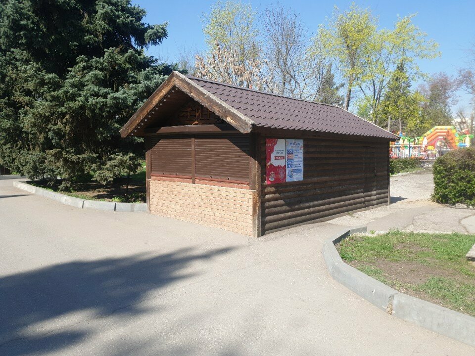 Atıcılık ve okçuluk kulüpleri ve atış alanları Тир, Saratov, foto