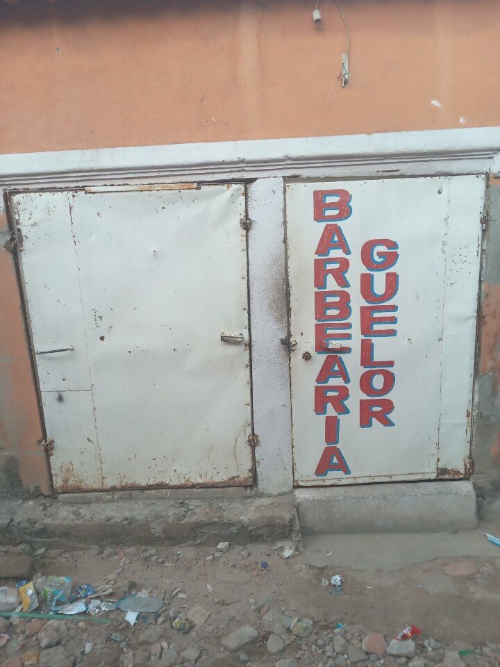 Berberler Barbearia, Loanda, foto