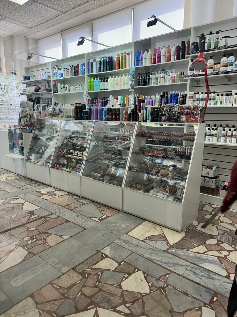Kozmetik ve parfümeri mağazaları Профессиональная косметика, Tataristan, foto