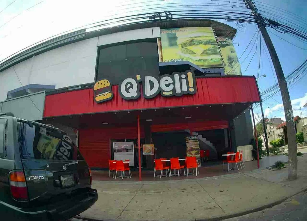 Fast food Q'deli Piraí, Santa‑Krus, foto