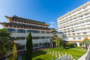 Huatian Chinagora Hotel (Place du Confluent France Chine No:1, Alfortville), otel