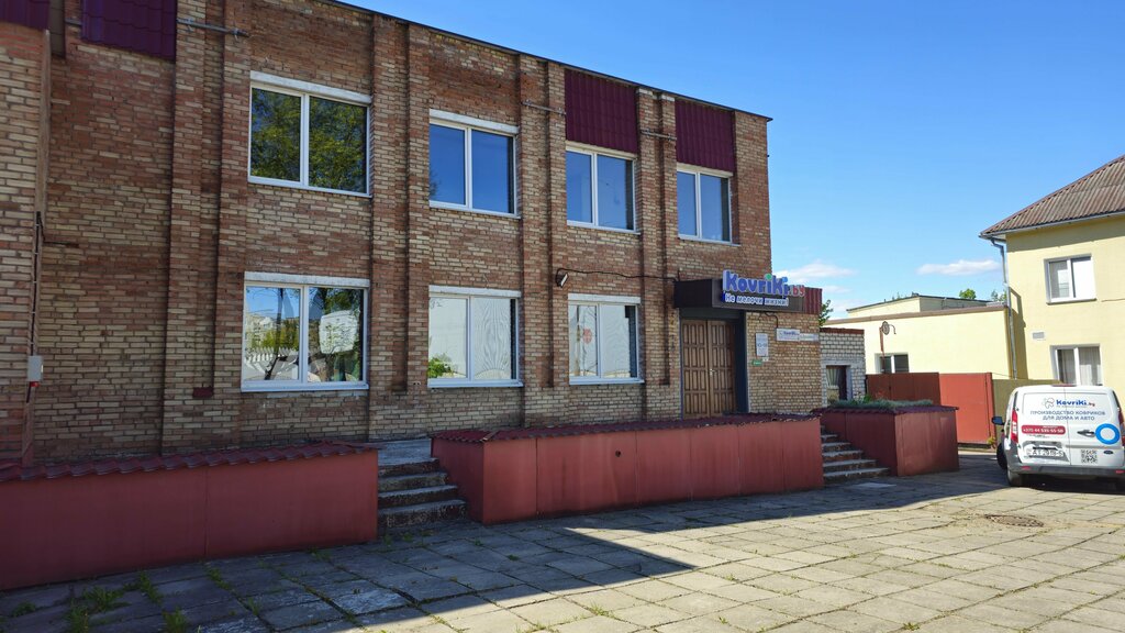 Zemin döşeme üretim ve satış firmaları Ne Melochi Zhizni ChPTUP, Molodchenko, foto