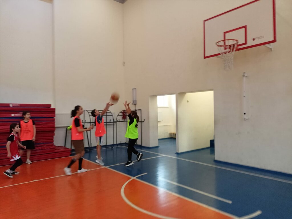 Ortaokul Shkola № 19, Derbent, foto