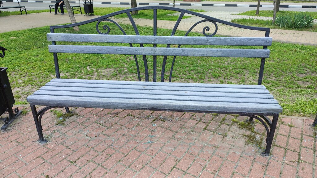 Bank Bench, Stariy Oskol, foto
