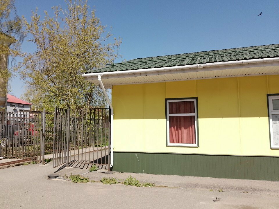 Şapka satan mağazalar Magazin golovnykh uborov, Gatchina, foto