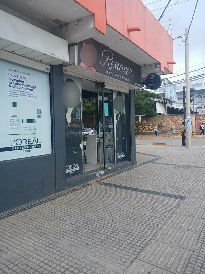 Kuaförler Renacer Beautysalón y peluquería, Santa‑Krus, foto