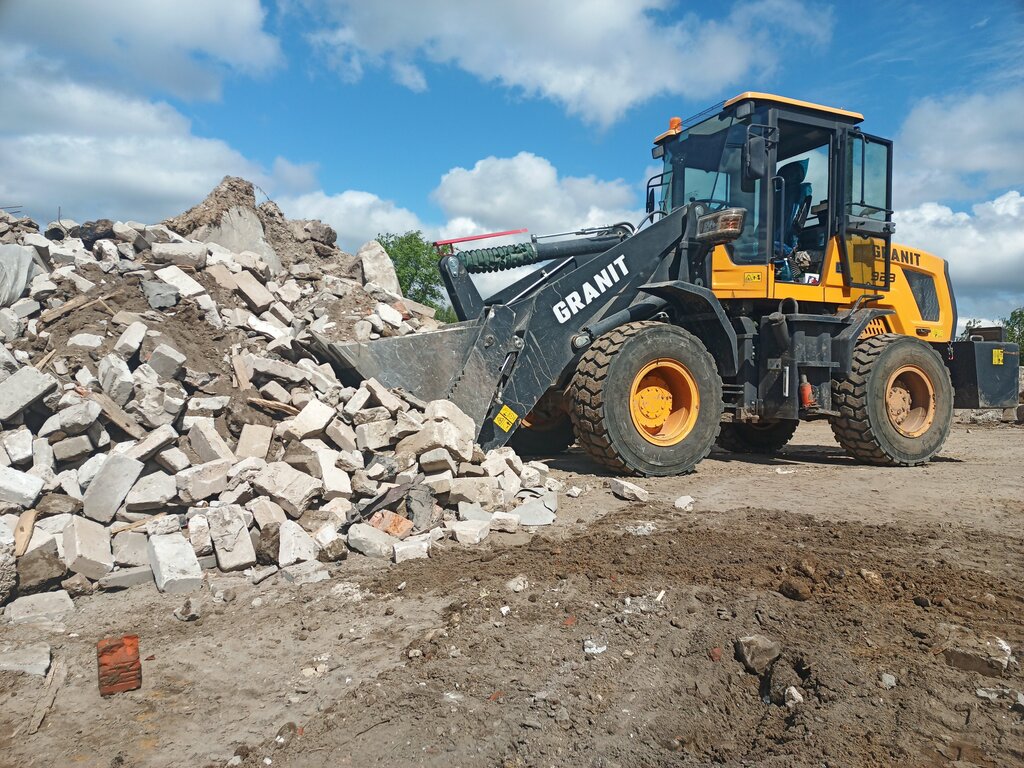 i̇nşaat ekipmanı kiralama СпецТехСервис, Moskova ve Moskovskaya oblastı, foto
