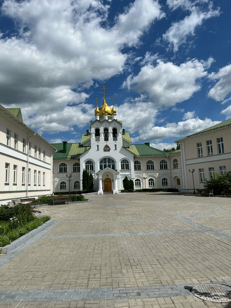 Ortodoks kiliseleri Church of Three Saints, Kolomna, foto
