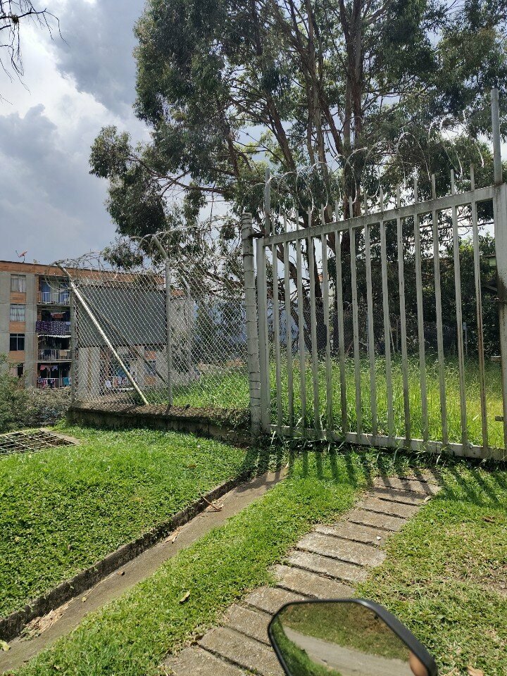 Su ve kanalizasyon idaresi Bombeo Pedregal bajo Epm, Medellin, foto