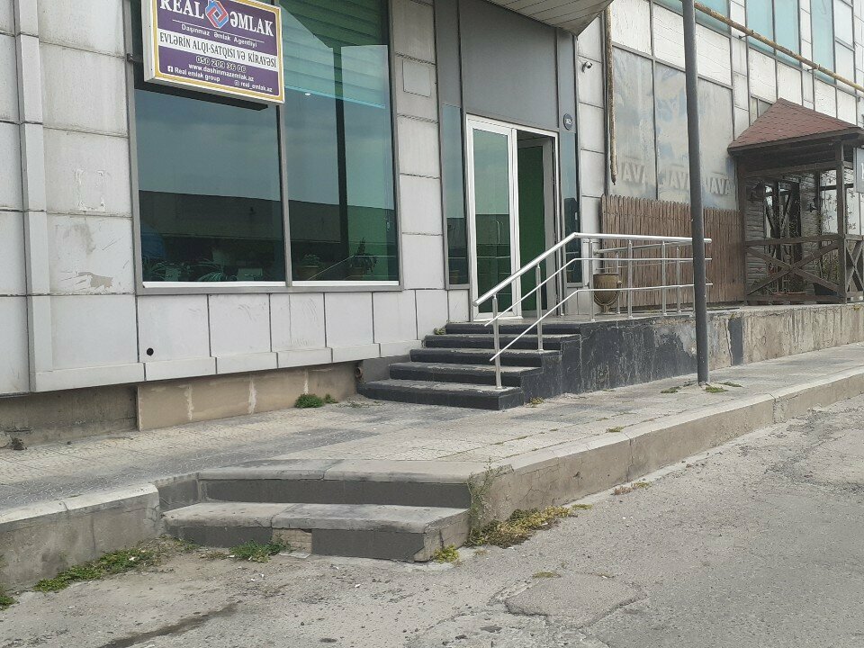 Ticari gayrimenkul alım satımı Real Əmlak, Bakü, foto