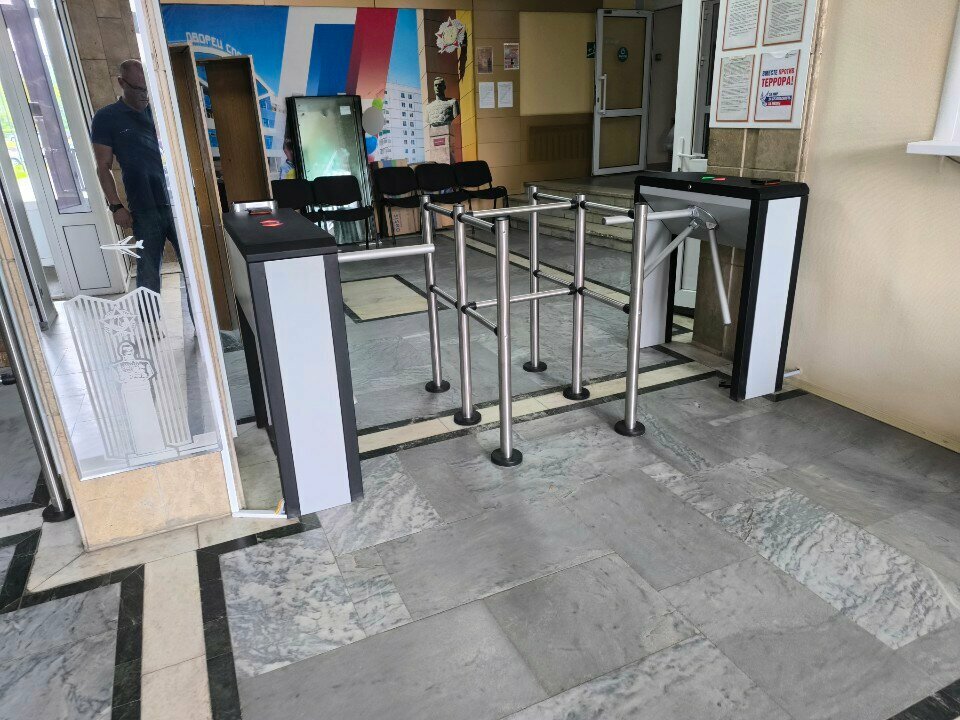 Devlet kurumları ve bakanlıklar Otdel po Uchetu i Raspredeleniyu Zhilya Administratsii Sovetskogo rayona, Nijni Novgorod, foto