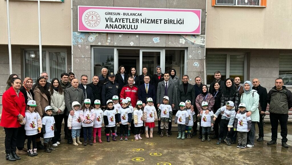 Belediyeler, devlet daireleri Bulancak İlçe Milli Eğitim Müdürlüğü, Bulancak, foto