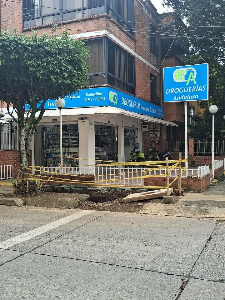 Eczaneler Drogueria Unisur, Cali, foto