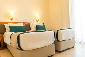 Pefkos City Hotel (Misaouli and Kavazoglou No:No:70), otel  Limassol'dan