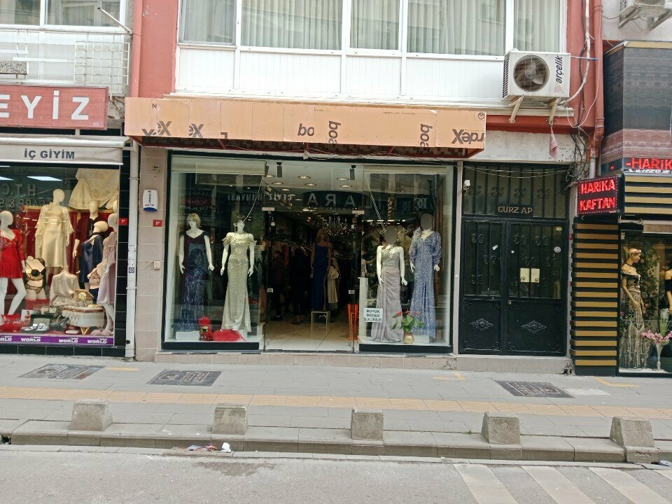 Abiye mağazaları Valide Abiye, İstanbul, foto