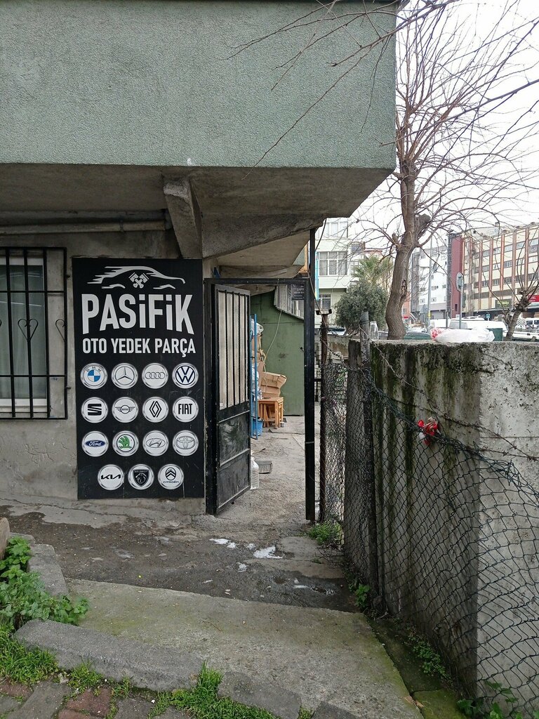 Otomobil servisi Oto Pasifik Servis Bağcılar, İstanbul, foto