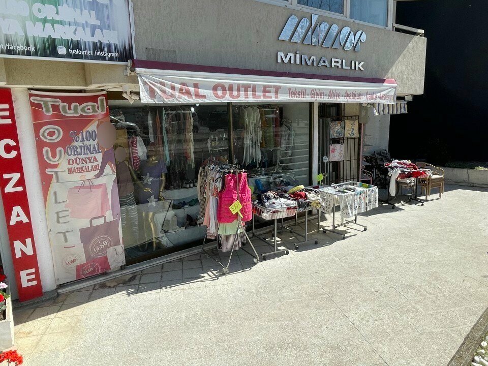 Giyim mağazası Tual Outlet, Antalya, foto