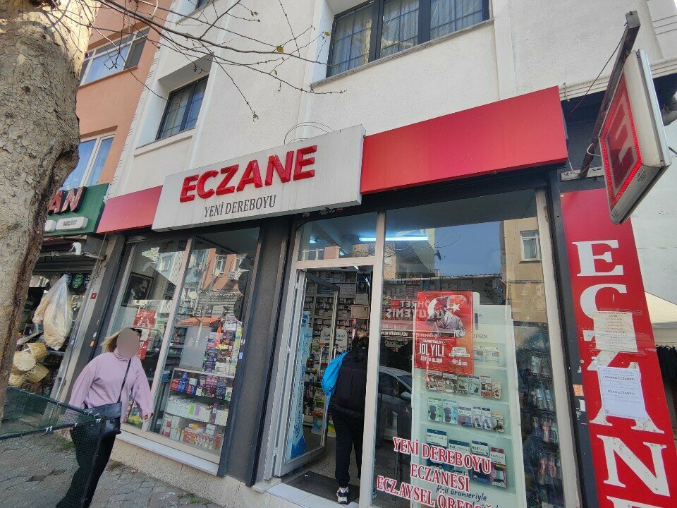 Eczaneler Eczane Yeni Dereboyu, İstanbul, foto