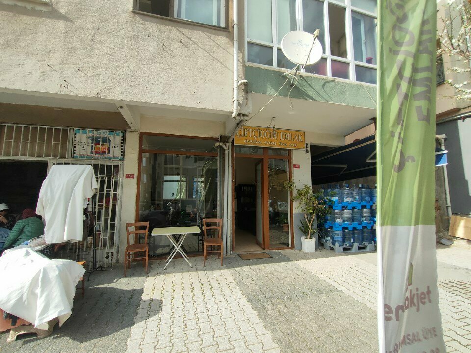 Emlak ofisi Çiftçioğlu Emlak, İstanbul, foto