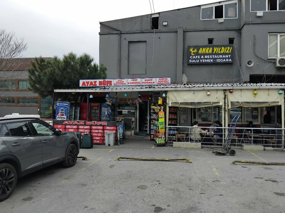 Gazete bayi Ayaz Büfe, İstanbul, foto