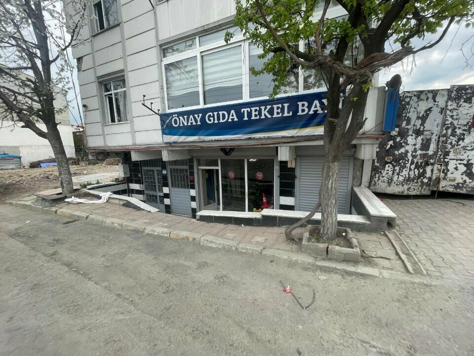 Bira dükkanı Önay Gıda Tekel, İstanbul, foto