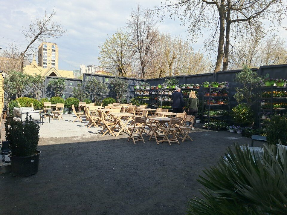 Çiçekçiler Цветы зоосада, Moskova, foto