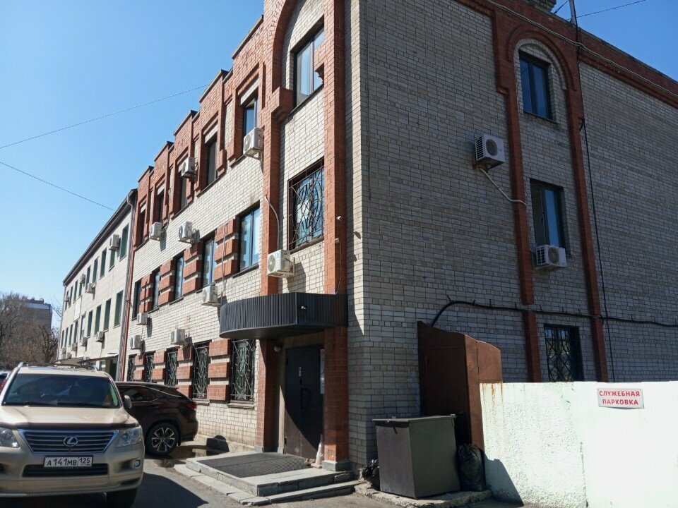Demiryolu ulaşımı Ekspress Primorya, Vladivostok, foto