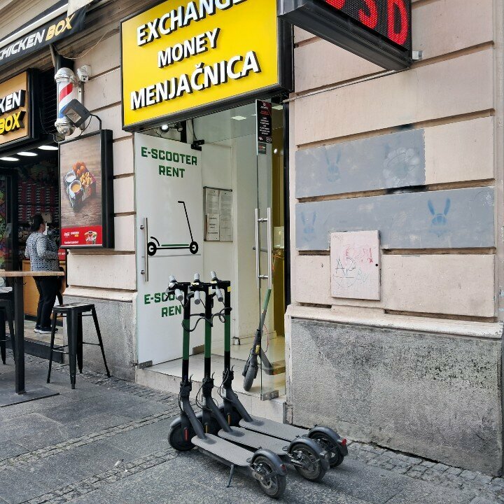Scooter kiralama E-Scooter Rent, Belgrad, foto