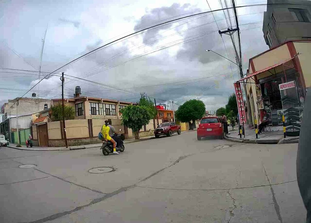 Otomobil yedek parçaları Repuestos for Motor Vehicles, Cochabamba, foto