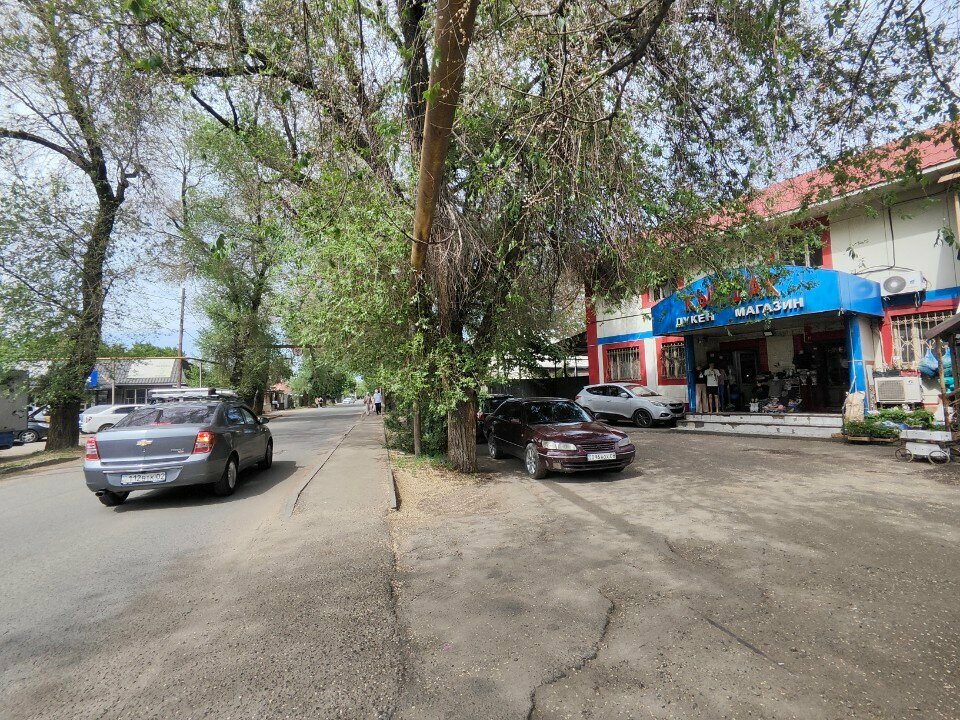 Manavlar Fruits and vegetables, Almatı, foto