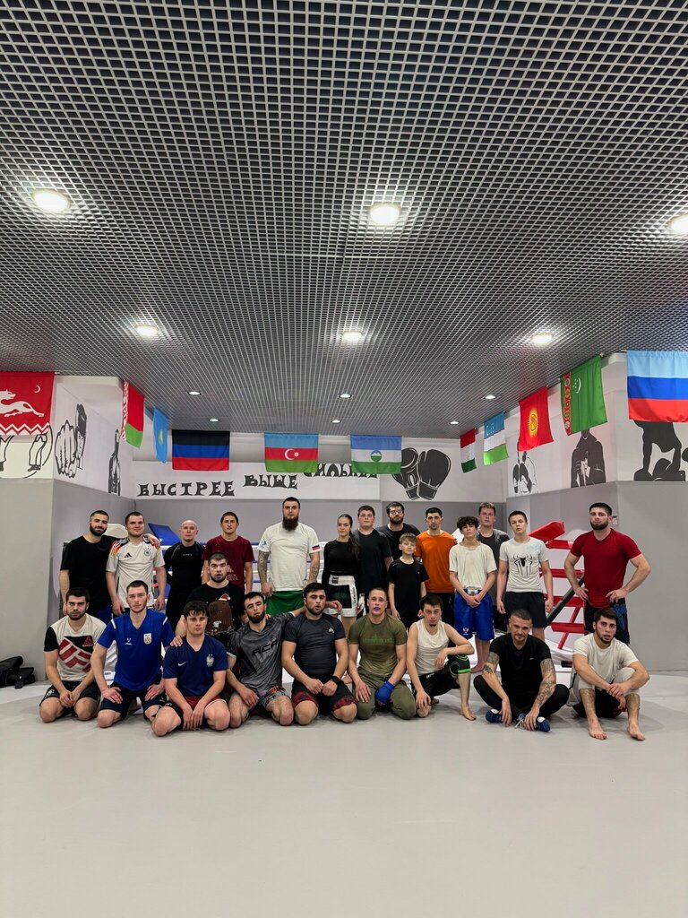 Spor okulları Клуб смешанных единоборств Альтаир, Puşkino, foto