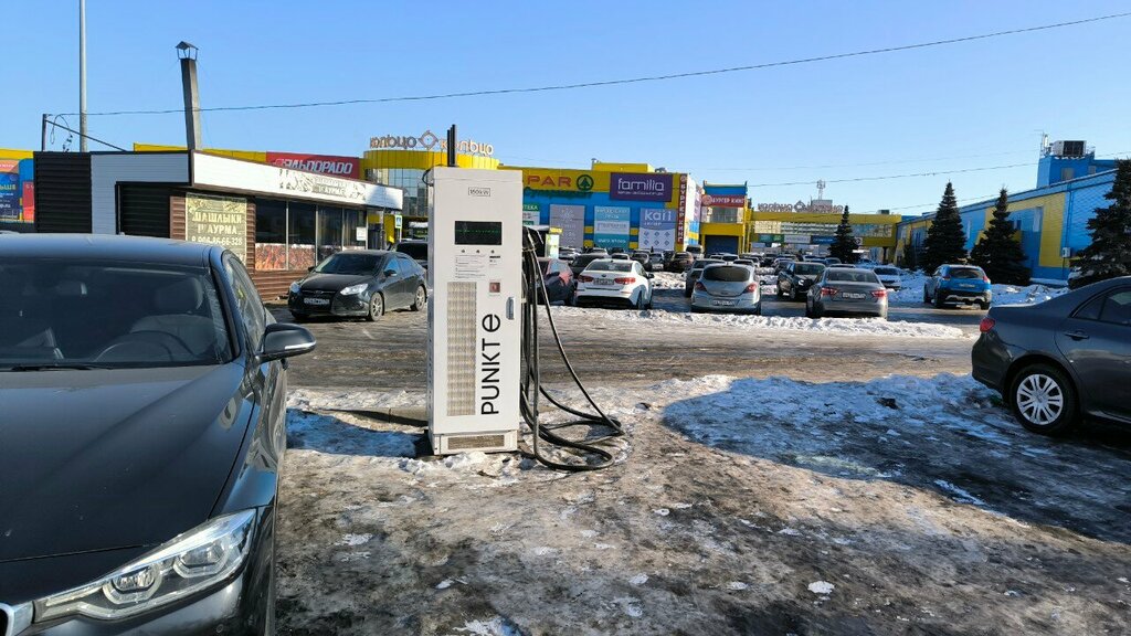 Elektrikli oto şarj istasyonları Punkt E, Çeliabinsk, foto