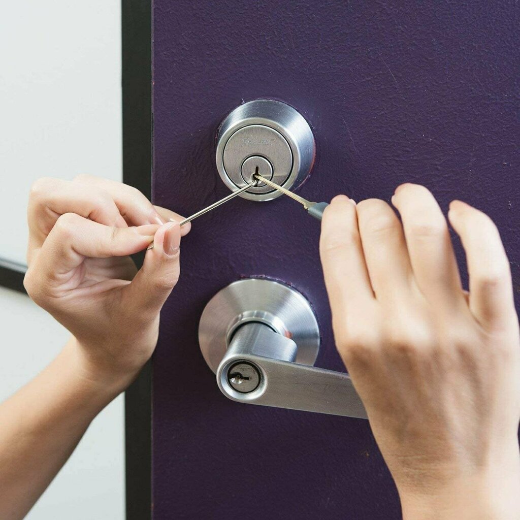 Çilingirler Вскрытие замков дверей машин сейф, Osh, foto