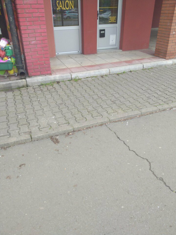 Kuaförler Sara, Novi Sad, foto