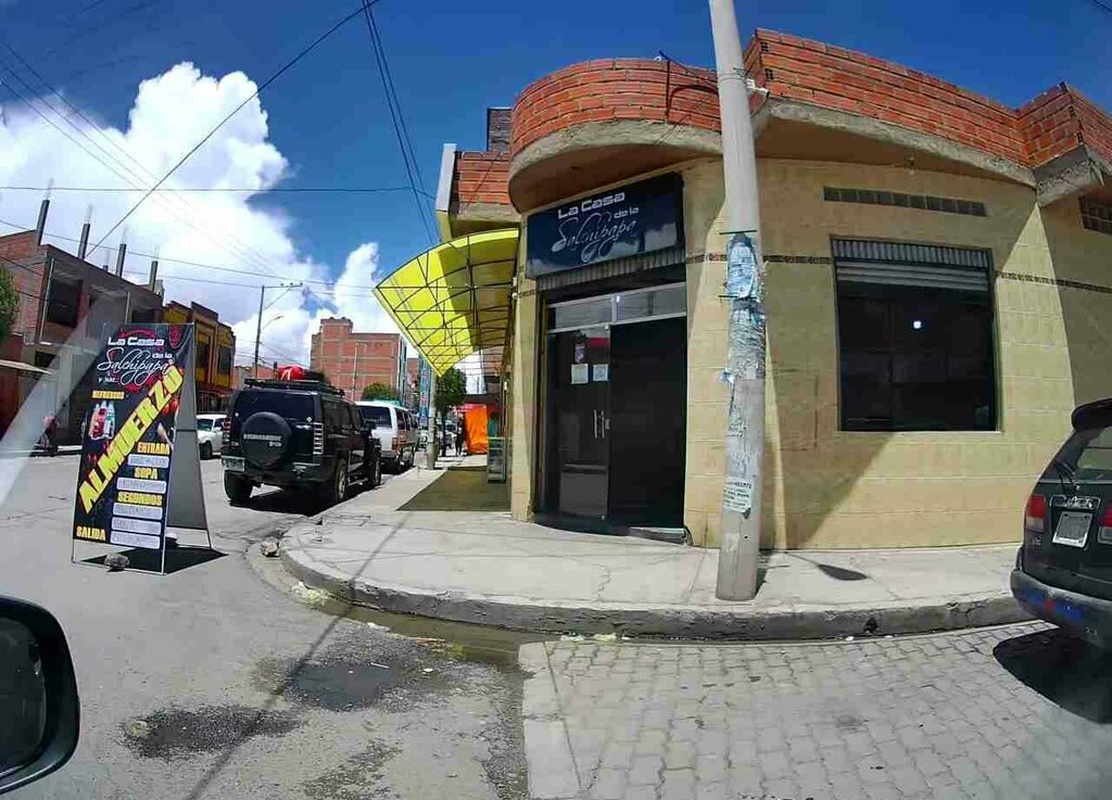 Restoran La Casa De La Salchipapa, El Alto, foto