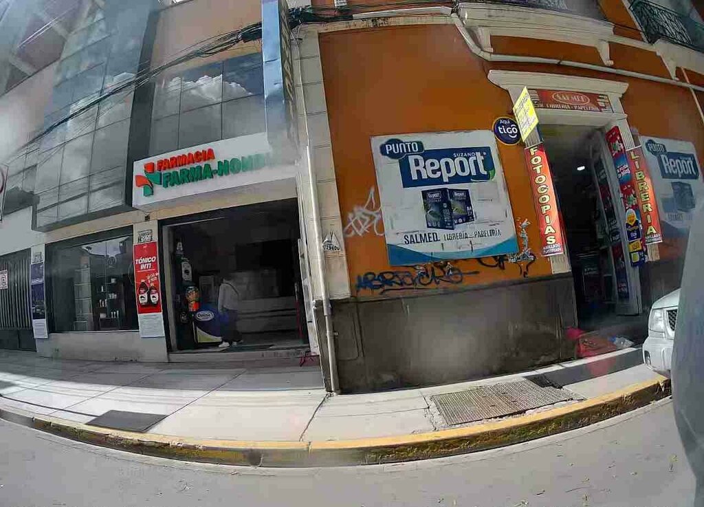 Kırtasiyeler Salmed Bookstore and Stationery, Cochabamba, foto