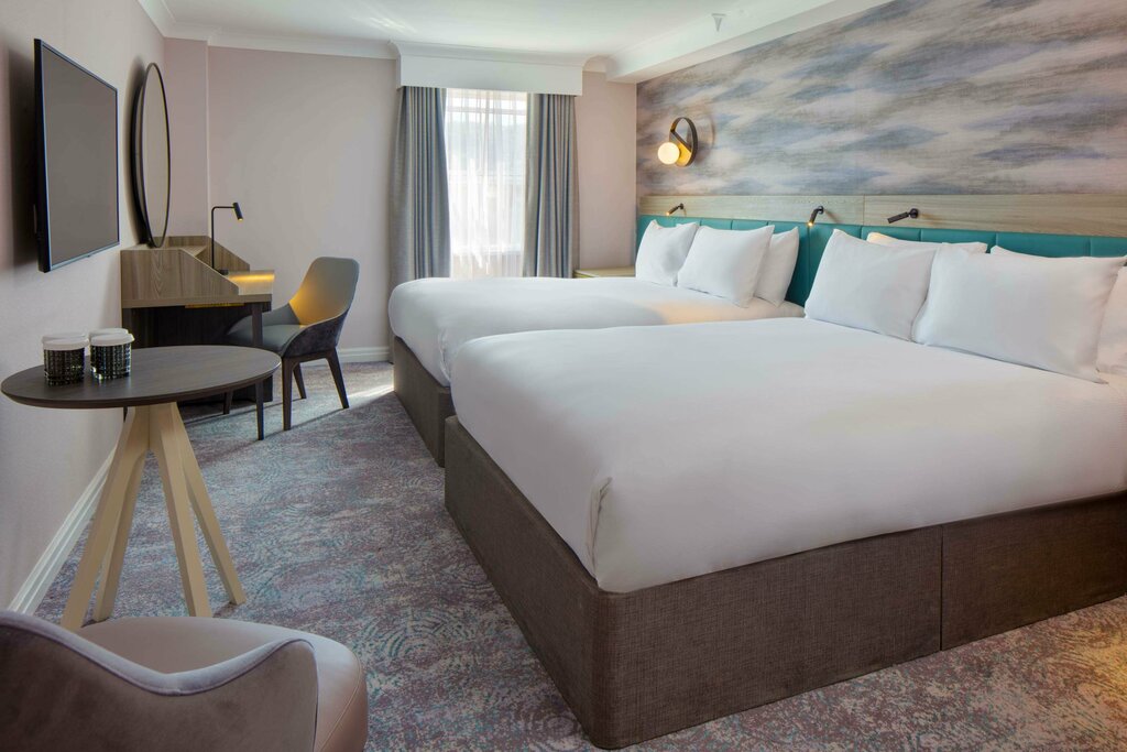 Otel DoubleTree by Hilton Bath, Bath, foto