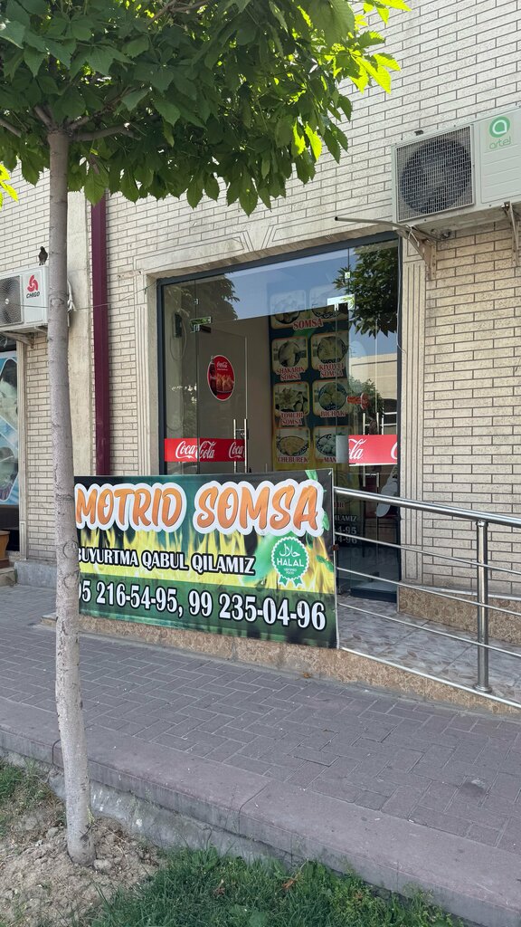 Fast food Motrid Somsa, Semerkant, foto