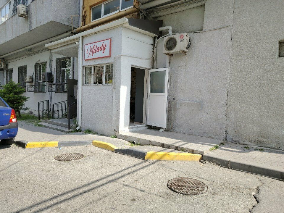 Güzellik salonu Milady, Bakü, foto