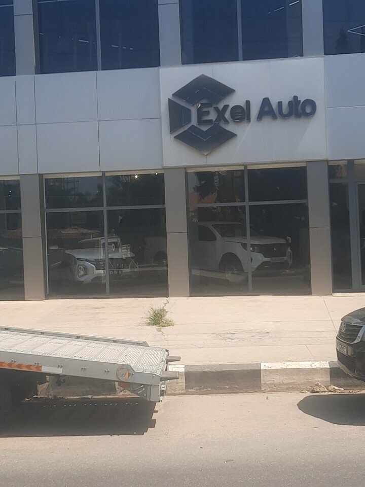 Otomobil satış galerileri Exel Auto, Loanda, foto