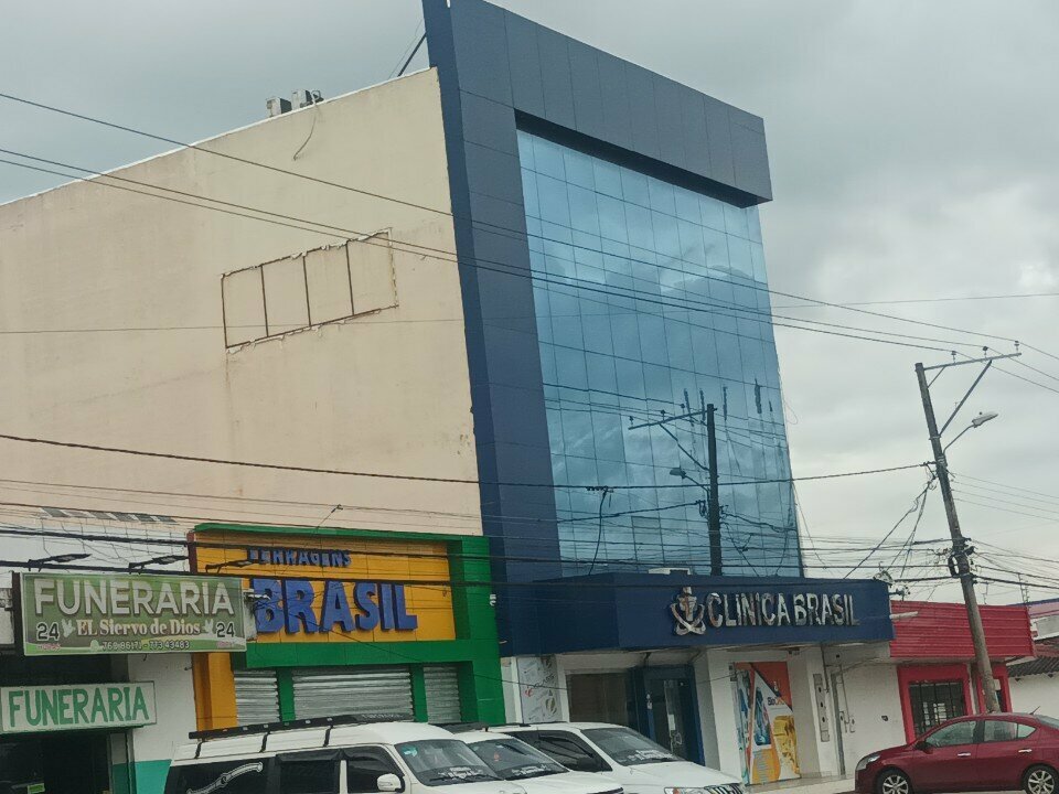 Tıp merkezleri ve klinikler Clínica Brasil, Santa‑Krus, foto