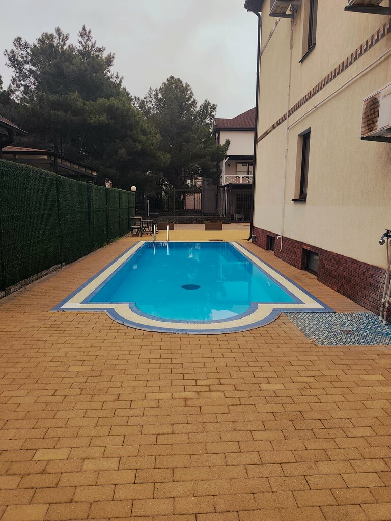 Konuk evi Torik, Gelencik, foto