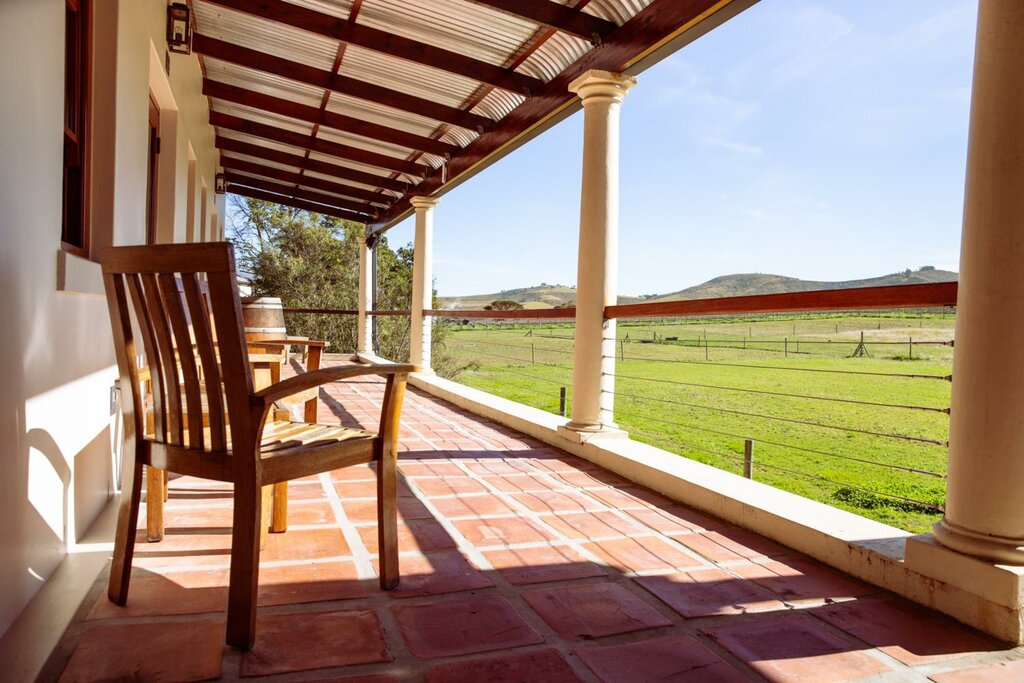 Otel Lovane Boutique Wine Estate & Guesthouse, Dünya, foto