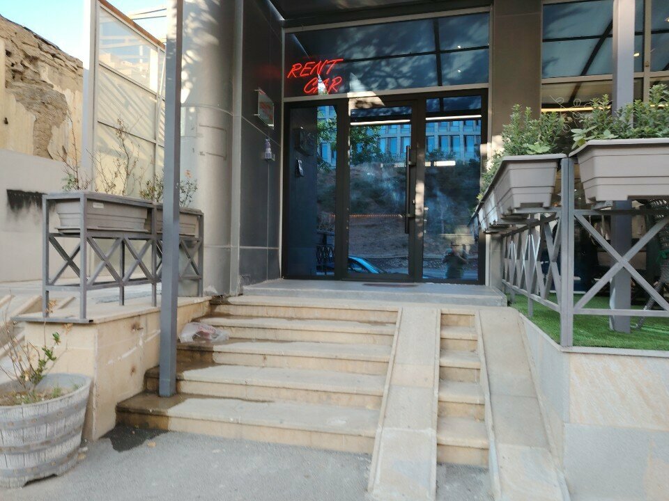 Oto kiralama Rent Car, Bakü, foto