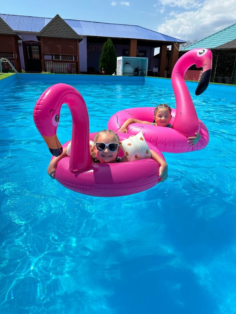 Resort oteller, tesisler Flamingo, Karağandı eyaleti, foto