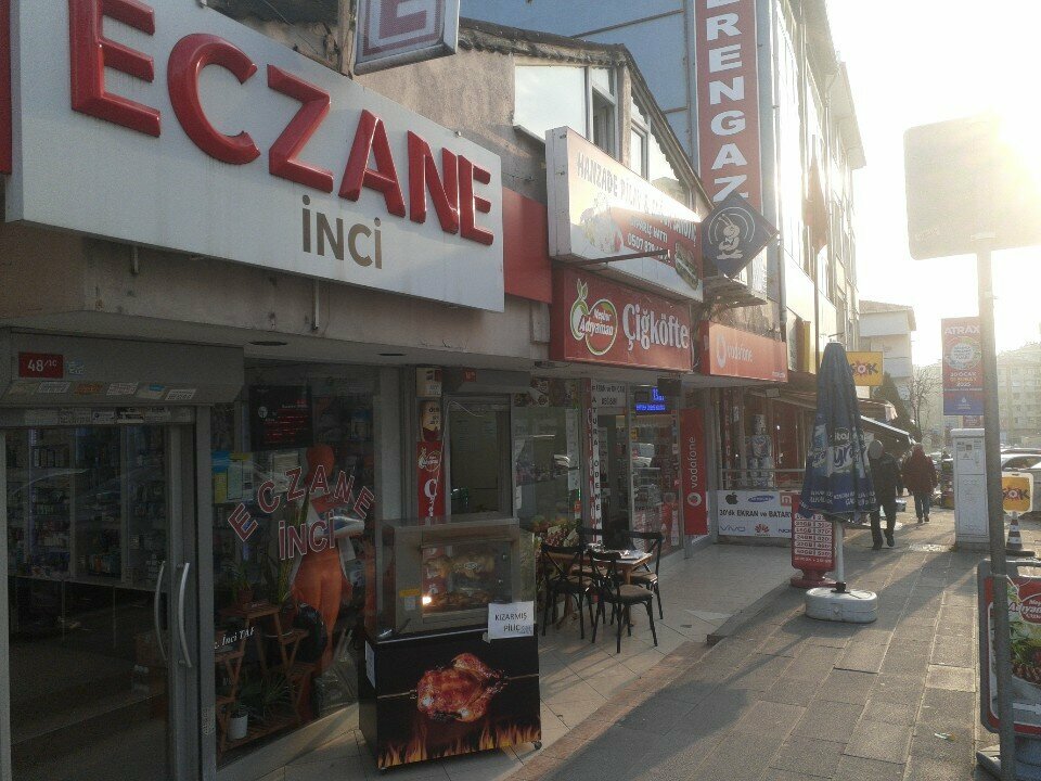 Eczaneler İnci Eczanesi, İstanbul, foto