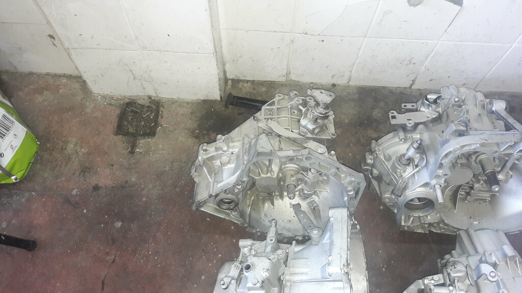 Otomobil servisi Şanzımancı Ferhat, İstanbul, foto